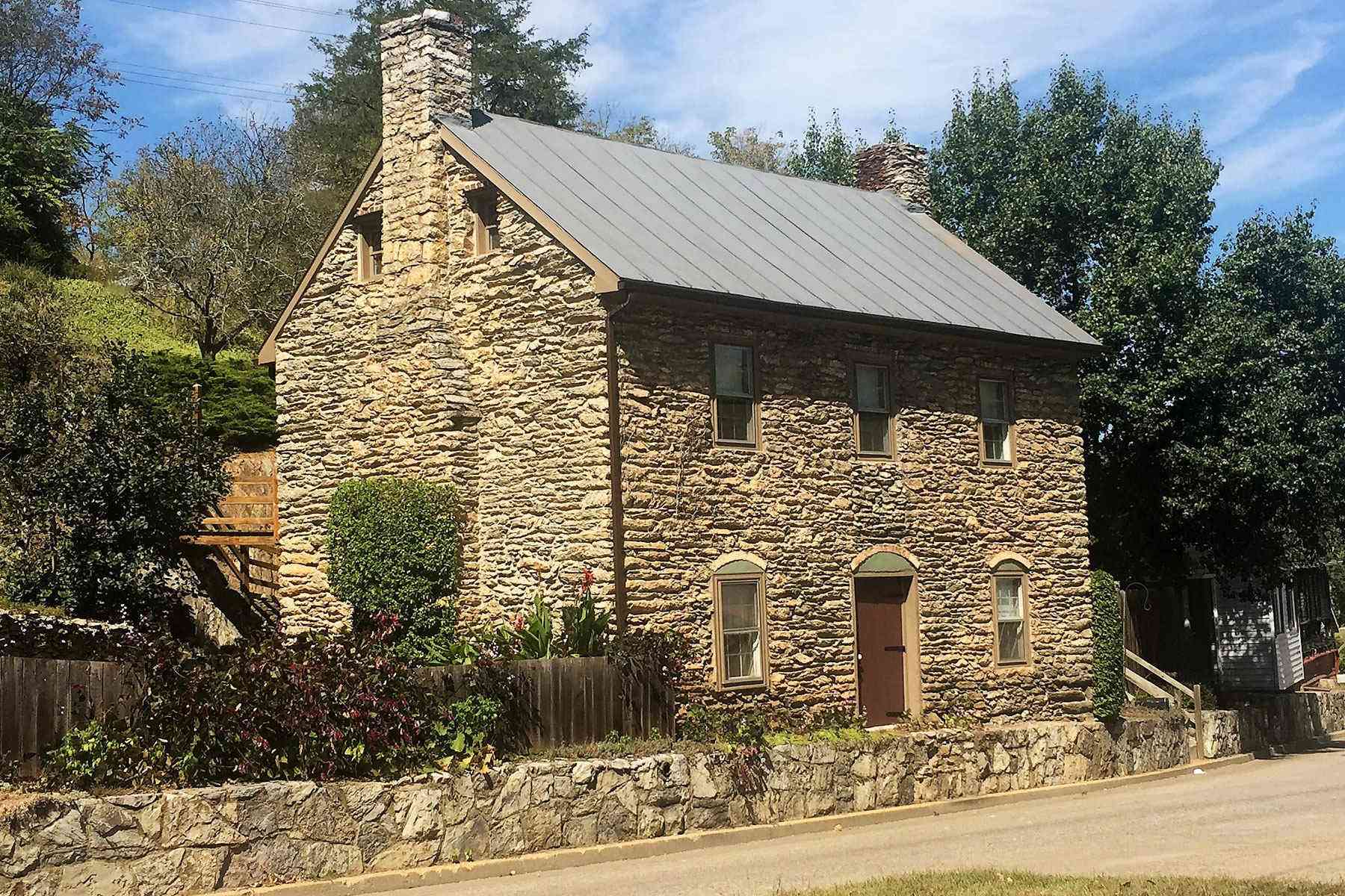 Colonial 18th Century Stone Homes