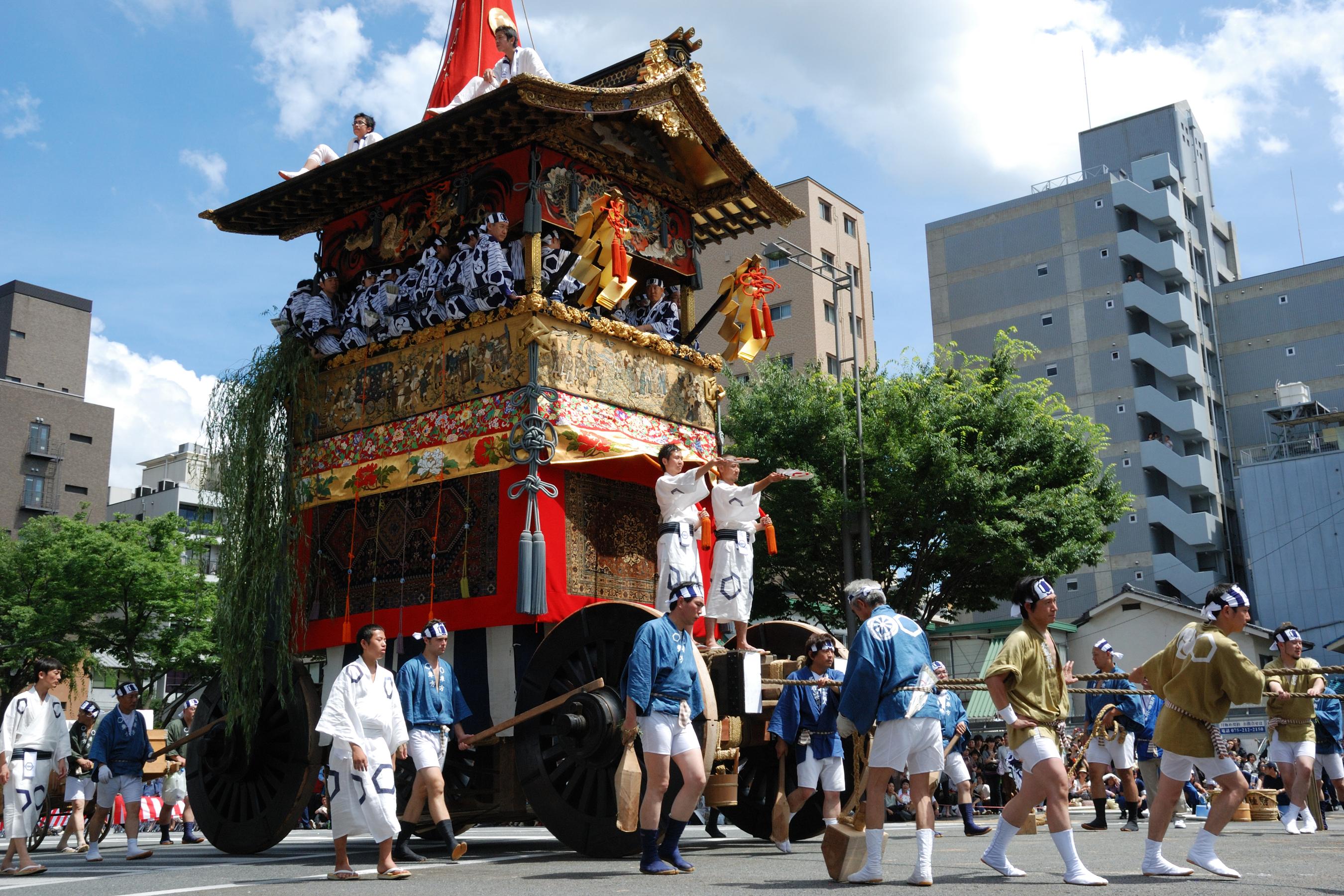 14 Enchanting Japanese Festivals – Fodors Travel Guide